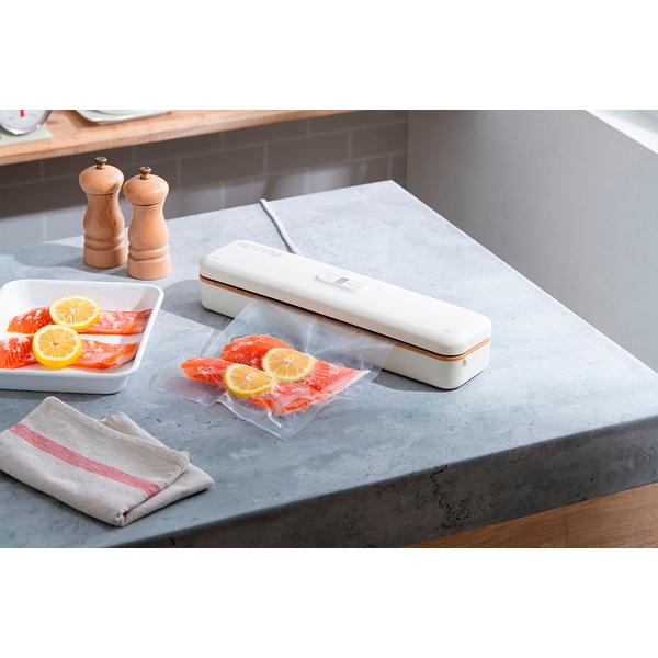 アイリスオーヤマ VPF-S50 真空保存フードシーラースリム :4967576609920:PC&家電CaravanYU Yahoo!店 - 通販 - Yahoo!ショッピング