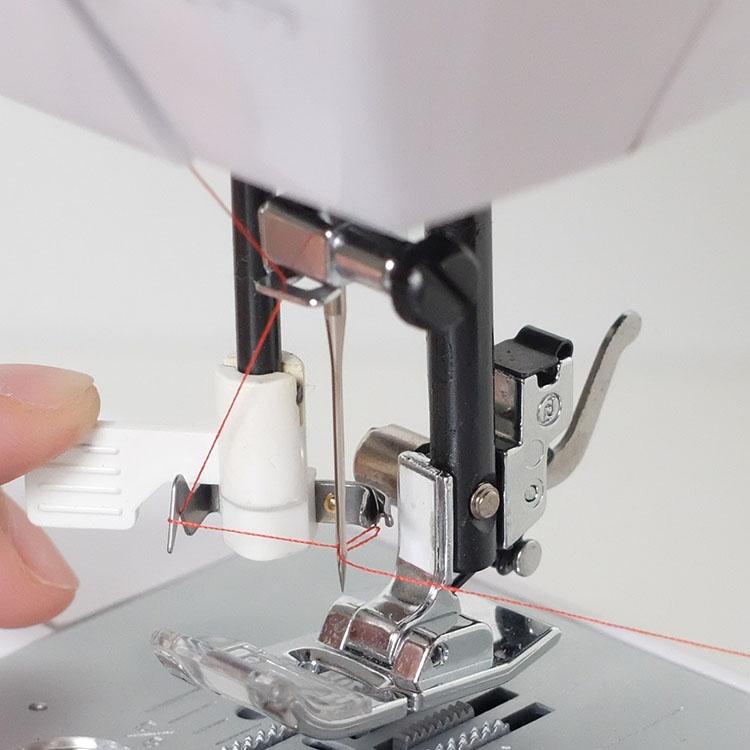 SINGER（ミシン） ミシン シンガー コンピューター コンピュータミシン ホワイト QT-2250 SINGER : メガストア Yahoo!店 - 通販 - Yahoo!ショッピング