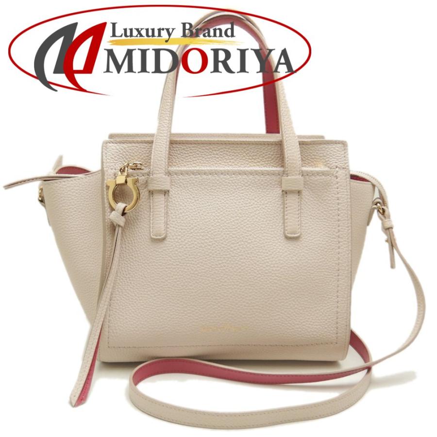 Salvatore Ferragamo サルヴァトーレフェラガモ エイミー EE21-F478 ハンドバッグ 2WAY ガンチーニ レザー ...