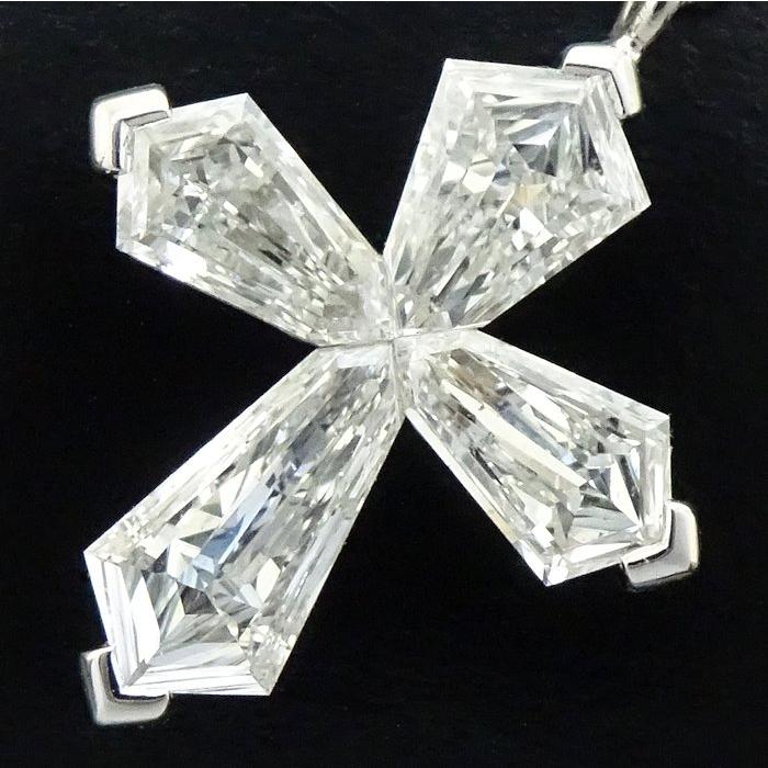 GRAFF グラフ トラペゾイド クロス ネックレス ダイヤモンド K18WG ホワイトゴールド/292343【中古】 : 292343 : MIDORIYA - 通販 - Yahoo!ショッピング