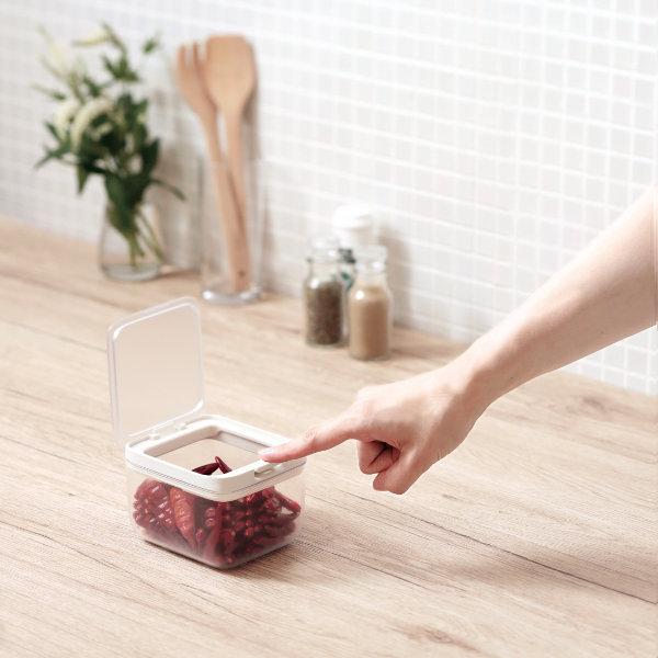 MARNA 保存容器 ショート クリア K764CL :th-4976404276418:フライパン専門店 鐵兎堂 TETTODO - 通販 - Yahoo!ショッピング