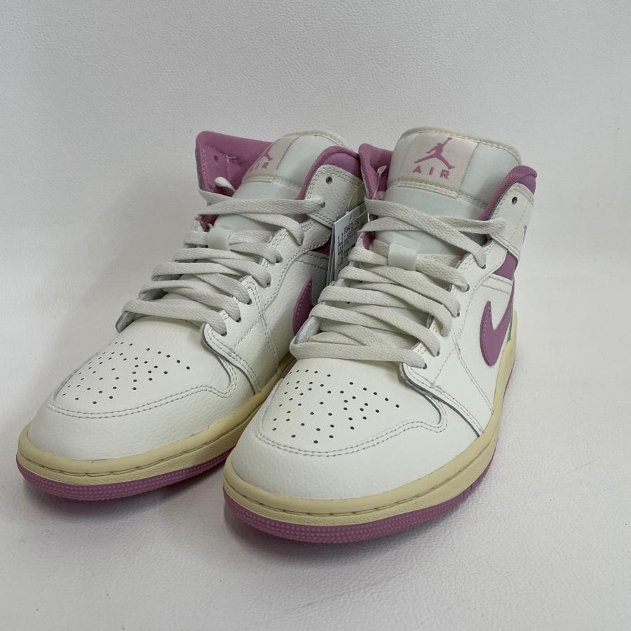 NIKE（ナイキ） 未使用 スニーカー BQ6472-162 Air Jordan 1 Mid "Strawberries & Cream ...
