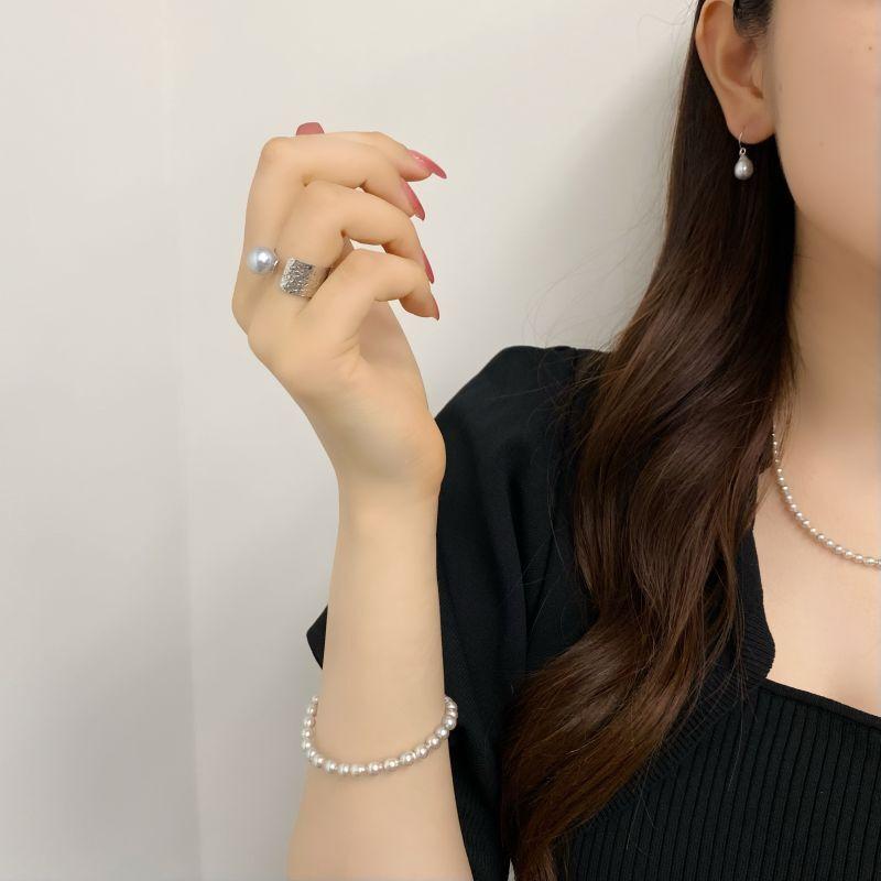 アコヤ真珠 フックパールピアス ドロップ 雫型 7.5-8mm ナチュラルグレー 無調色 K14WG 14金 本真珠 : パール・パール・コウベ - 通販 - Yahoo!ショッピング