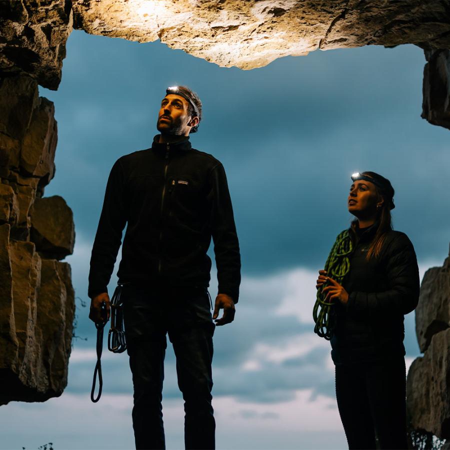 OLIGHT ヘッドライト オーライト Array 2 Pro 高性能ヘッドライト ブラック : PKウェーブ - 通販 - Yahoo!ショッピング