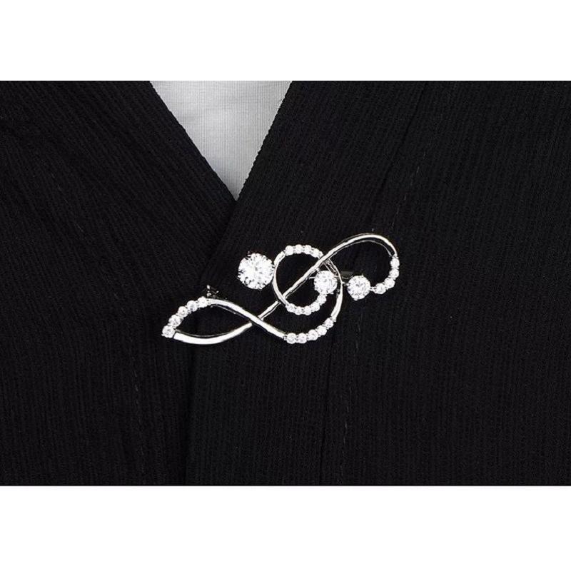 ブローチ ピンブローチ レディース アクセサリー ラインストーン ト音記号 おしゃれ きれいめ 上品 エレガント 華やか プレゼント 贈り物 ギフト : acc-24309 : プラスナオ ...