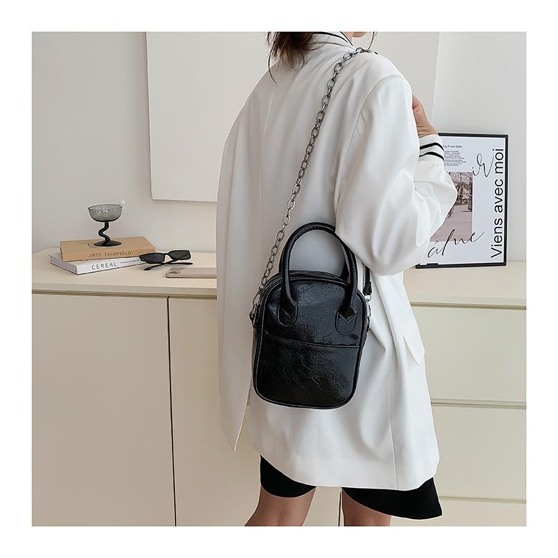 plusnao 2WAY ミニショルダーバッグ ハンドバッグ レディース レザー調 軽量 大容量 斜めがけ 手提げ 肩掛け チェーン 無地 スクエア : プラスナオYahoo!店 - 通販 ...