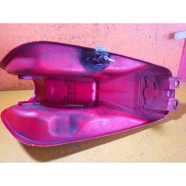 45674 スズキ NJ47A-135〜 グラストラッカービッグボーイ '03 純正 ガソリンタンク 良品 凹み無 内部綺麗 フューエルコック ...