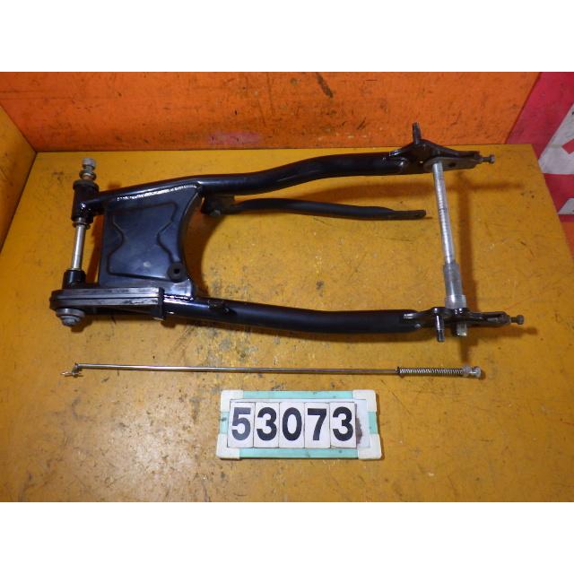 53073 スズキ NJ47A-136〜 グラストラッカーBB '03 純正 スイングアーム 捻じれ無 ブレーキロッド付 : 53073 ...