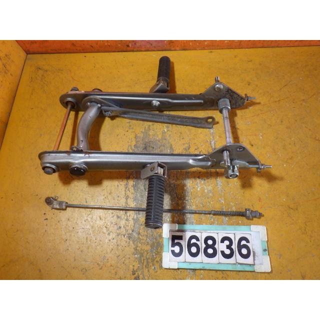 56836 ホンダ HA02-271〜 スーパーカブ90カスタム '05 純正 スイングアーム 捻じれ無 タンデムステップ ブレーキロッド (NH-114M-U) : 56836 : ぽちっと ...