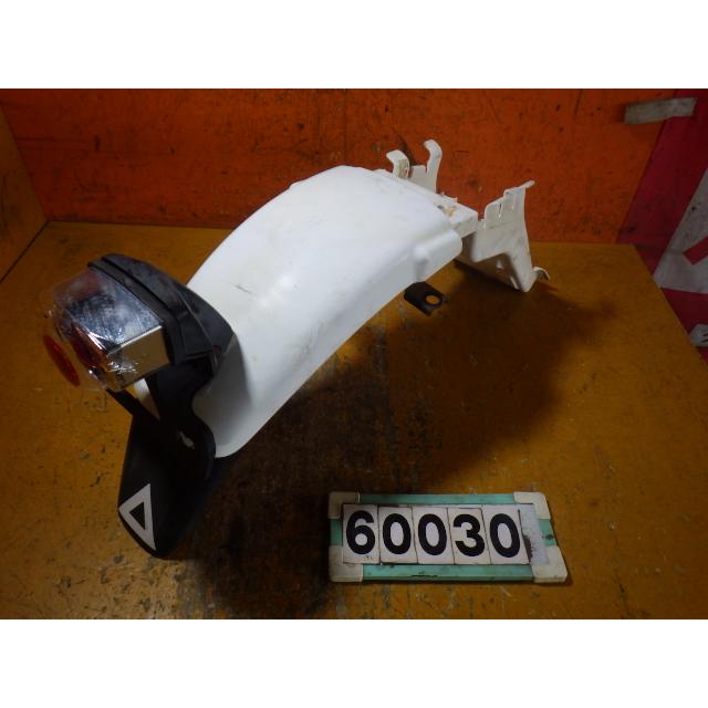 60030 ホンダ HC13-100〜 エイプ100タイプD '09 キャブ車 (検HC07） 純正 テールカウル テールランプ (NH ...