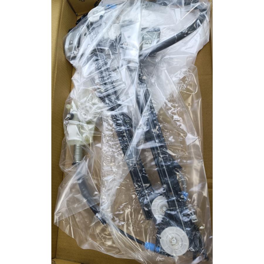 ポルシェ (06-12) ドア ウィンドウ レギュレーター (エレクトリック, 次のものは付属しません→ モーター) URO PARTS ...