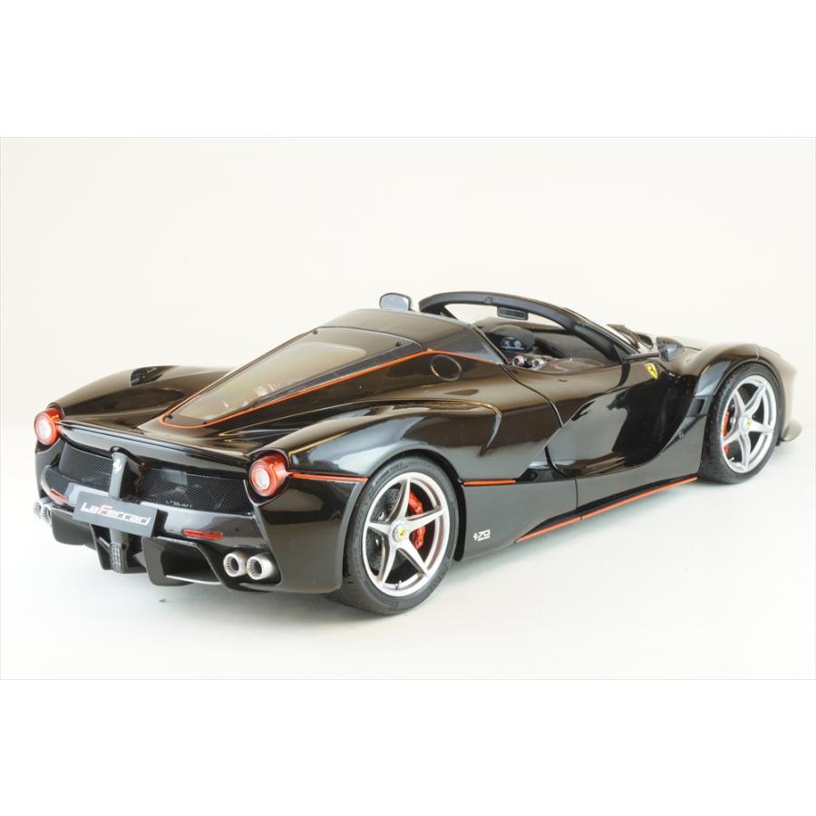 ミニチャンプス 1/18 フェラーリ ラフェラーリ アペルタ ミニチャンプス 1/18 フェラーリ ラフェラーリ アペルタ