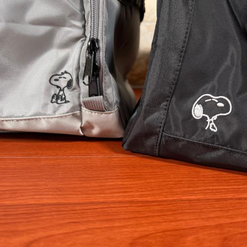 マリモクラフト 送料無料 ピーナッツ スクエアボストンリュック／撥水／スヌーピーロゴテープテープ トラベルバッグシリーズ SPZ-3283-4 /ブラック グレー : ぷりきゅー - 通販 ...