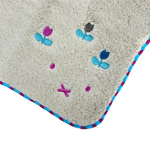 ミッフィー ふわふわ 刺繍 ハンカチ 18911 ミッフィーちゃん グッズ ミニタオル タオル ハンドタオル 綿 かわいい おとなかわいい ...