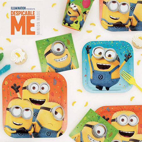 ミニオンズ パーティーグッズ セット 3アイテム yts0366 ミニオン MINIONS 使い捨て 食器 パーティー 紙皿 紙ナプキン 紙コップ グッズ インポート : Pretzel ...