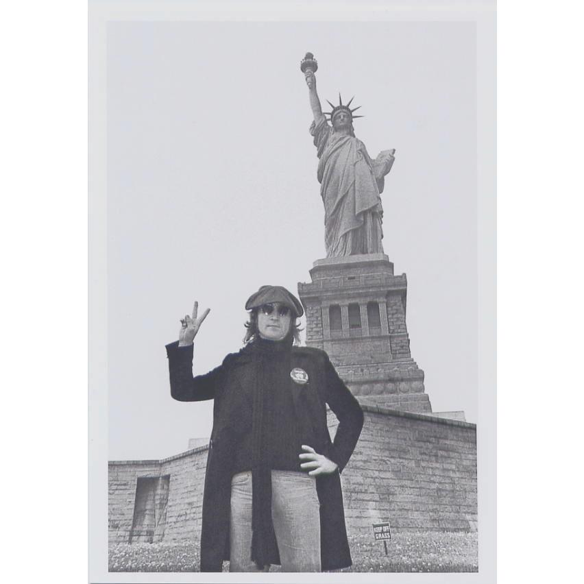 ポストカード モノクロ ジョン・レノン M13 :M13:輸入ポストカードのプリマヴェーラ - 通販 - Yahoo!ショッピング