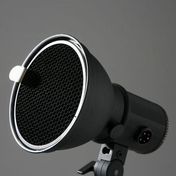 コメットCX・TEEDA充電式ストロボ用リフレクター B-39REF : b-39ref : 撮影機材のプロ機材ドットコム - 通販 ...