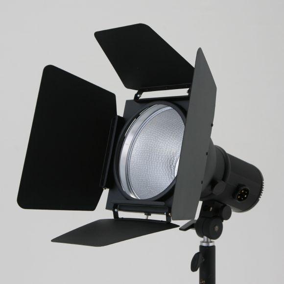 コメットCX・TEEDA充電式ストロボ用リフレクター B-39REF : b-39ref : 撮影機材のプロ機材ドットコム - 通販 ...