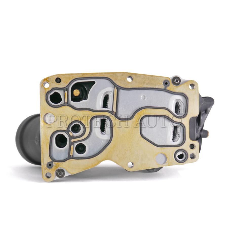 BMW F30 F31 320d エンジンオイルフィルターハウジングケース 11428507697 11428507683 ...