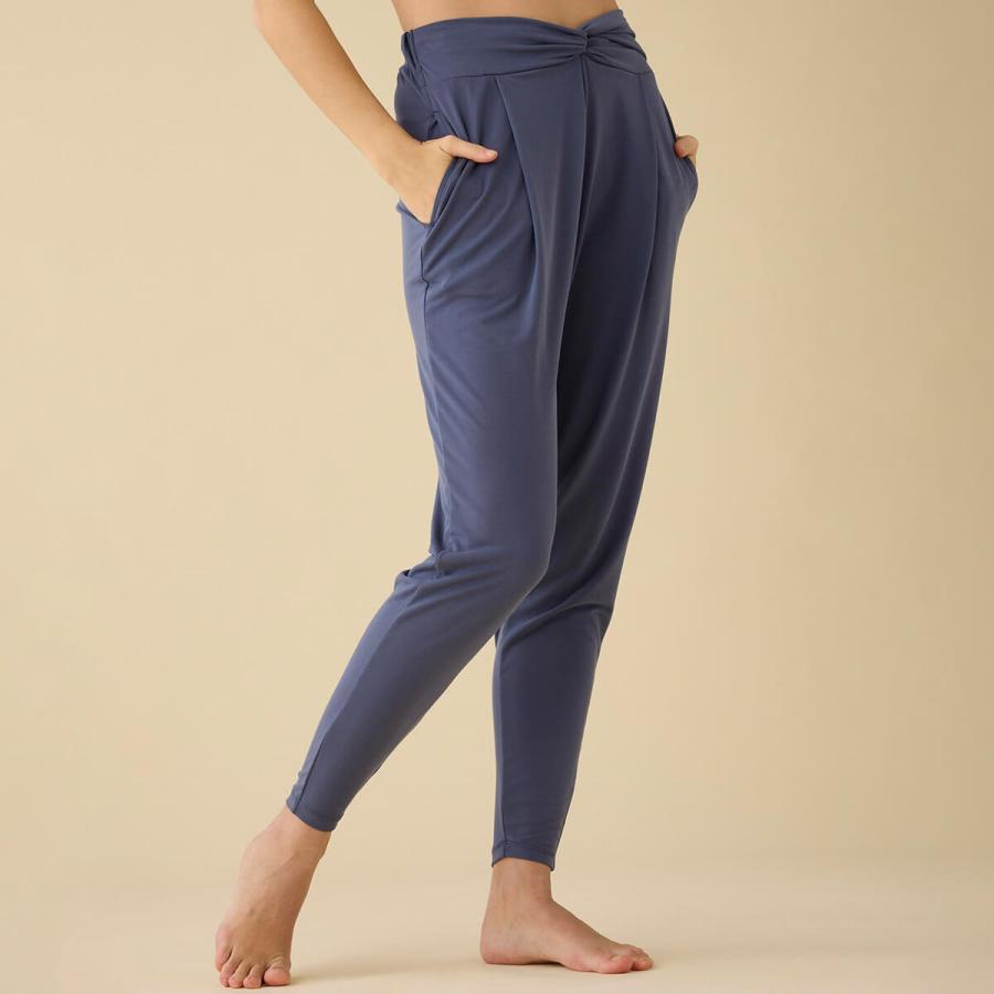 suria SURIA スリア ヨガウェア パンツ デルフィーヌパンツ su-p674 アクティブパンツ テーパード ゆったり ストレッチ ヨガ ピラティス 2025 春 夏 リラックス ...