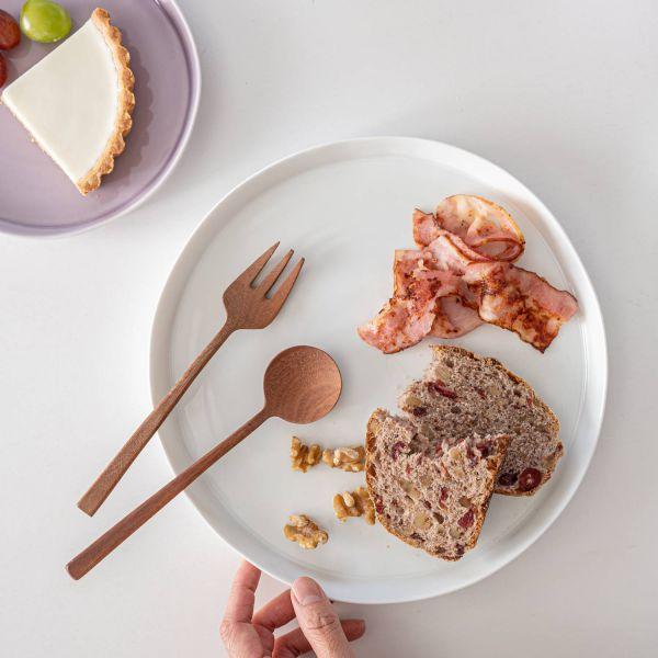 美濃焼 深山(miyama.) luontoルオント 24cmプレート ルミ ホワイト 日本製 : カフェ食器のプチスーベニア - 通販 - Yahoo!ショッピング