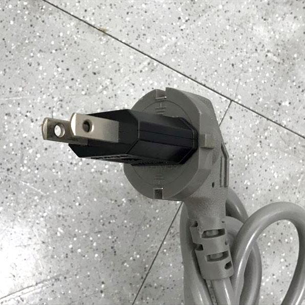 C4632YO 値下げ！【未使用・デッドストック品】ロール製粉機 鈴木信也機械製作所 アッペン機 SSK0型 05年製 店舗・業務用 未使用 ...