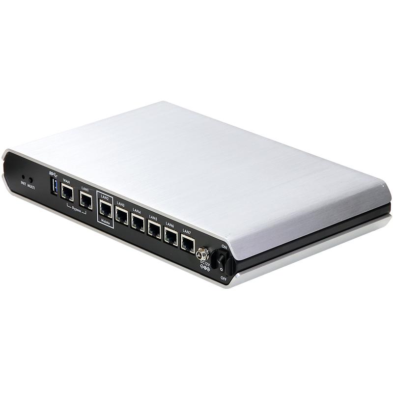 SS7000 Std SAXA 統合脅威管理アプライアンス Version 04.06.004 ライセンス有効期限 2029-02-01 初期化済【中古】 : 10018042 : アール ...