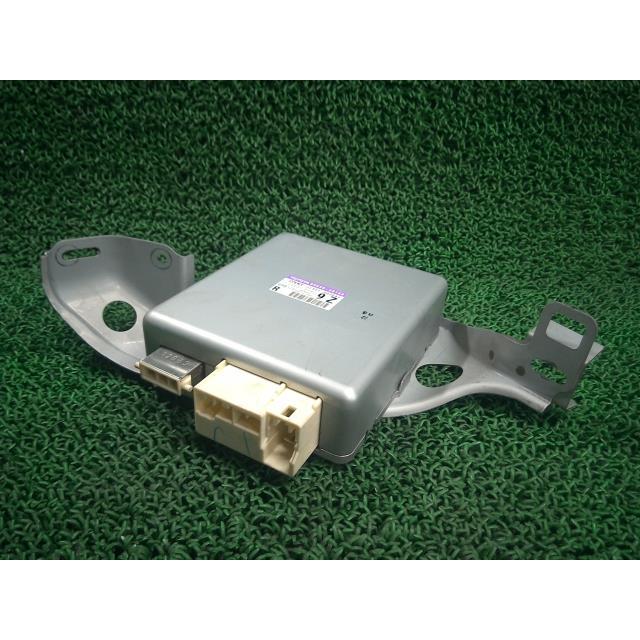 エスティマ DAA-AHR20W PSコンピューター X 4WD 8人 2AZ-FXE 1F7 89650-28160 : GREENPEACE - 通販 - Yahoo!ショッピング