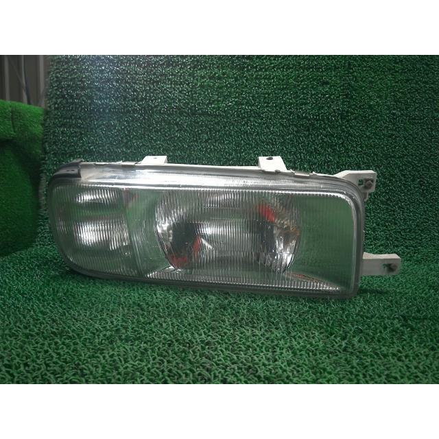 グロリア E-PY32 右ヘッドランプASSY ブロアム VG30DE KK0 B6010-1P601 : GREENPEACE - 通販 - Yahoo!ショッピング
