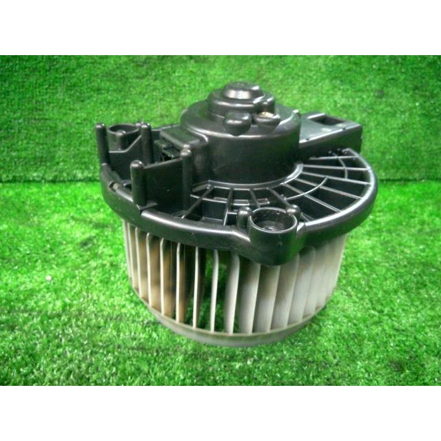 ライフ CBA-JB5 ヒーターブロアモーター D P07A NH642M 79310-SFA-003 : GREENPEACE - 通販 - Yahoo!ショッピング