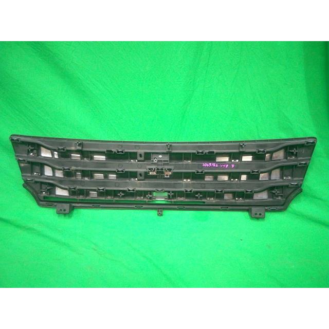 ソリオ DAA-MA36S ラジエータグリル ハイブリッドMX K12C ZWC 71740-81P00-C48 : GREENPEACE - 通販 - Yahoo!ショッピング