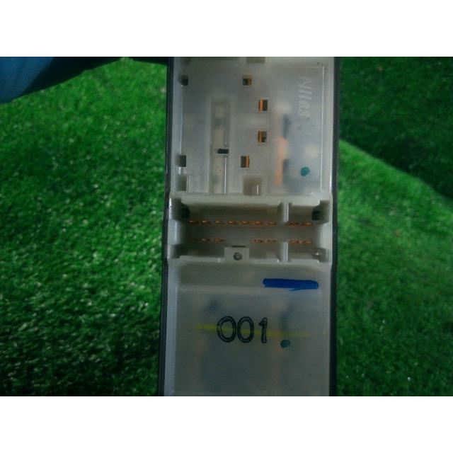 デイズルークス DBA-B21A パワーウインドウスイッチ ハイウェイスター X Gパッケージ 3B20 VYN(V09) 25400-6A00F : GREENPEACE - 通販 ...