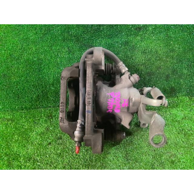 デリカD5 DBA-CV5W 右Rキャリパー G パワーパッケージ 4WD 8人 4B12 W23A19(WA5A) 4605B650 ...