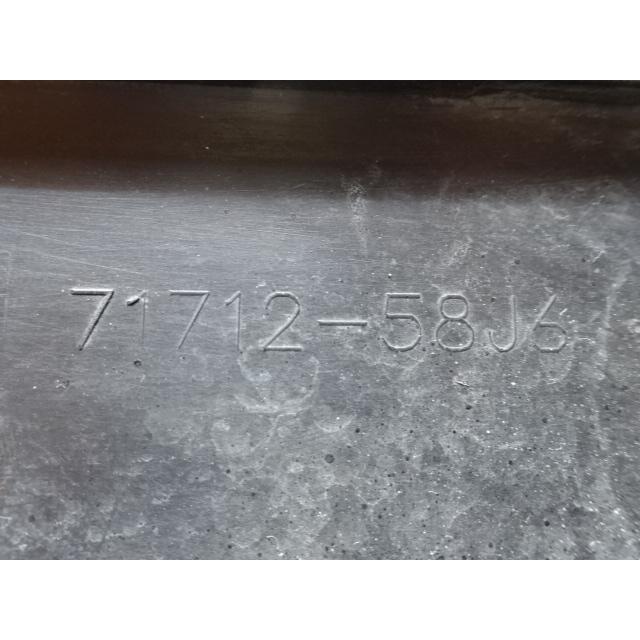 ワゴンR RR 20年 CBA-MH22S 牽引フックカバー カラー ZJ3 71712-58J6 : ヤマジュウオートパーツ - 通販 - Yahoo!ショッピング