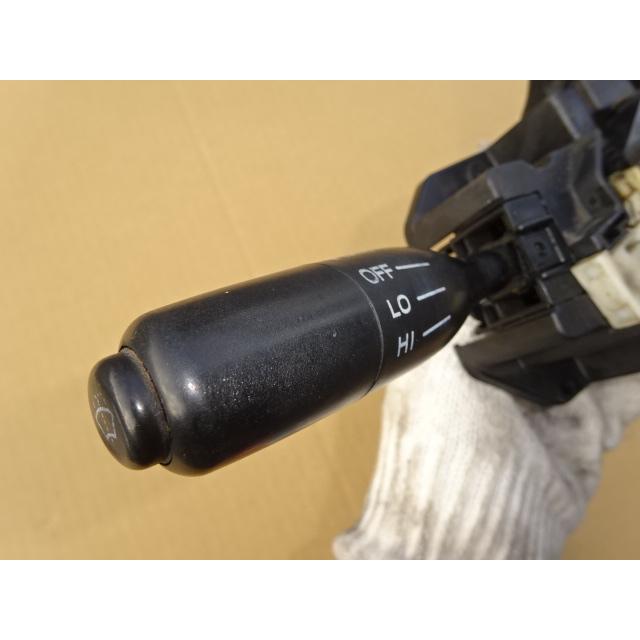 サンバー 4年 V-KS3 KV4 KV3 KS4 コンビネーションスイッチ : 520230225137 : ヤマジュウオートパーツ - 通販 - Yahoo!ショッピング