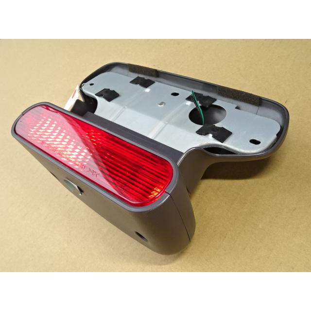 サンバー 19年 LE-TV2 TV1 ハイマウントストップランプ MITSUBA VC02-081 : ヤマジュウオートパーツ - 通販 - Yahoo!ショッピング