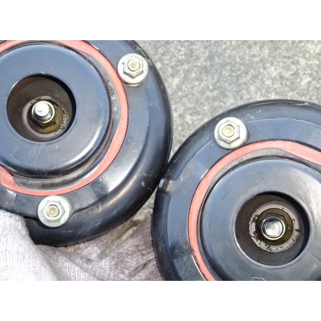 エルグランド 20年 CBA-E51 フロントストラット 左右 54302 WL021 54303 WL021 : ヤマジュウオートパーツ - 通販 - Yahoo!ショッピング