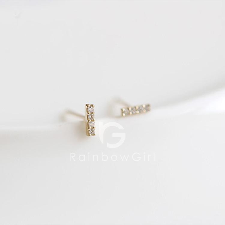 RainbowGirl（アクセサリー） ピアス レディース スティック バー シンプル CZ 小ぶり 14kコーティング/シルバー925 ゴールド 女性 人気 誕生日 母の日 ...