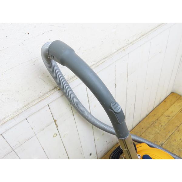 蔵王産業・掃除機・バックマン・S2002・1100W・紙パック7枚付・中古品・149581 : 149581 : リサイクルショップ楽市堂 - 通販 - Yahoo!ショッピング