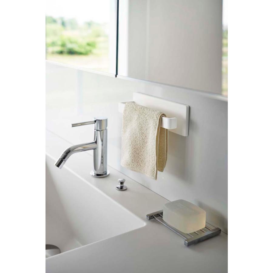 山崎実業 6259 フィルムフック タオルハンガー プレート W18 ホワイト : 住設と電材の洛電マート plus - 通販 - Yahoo!ショッピング