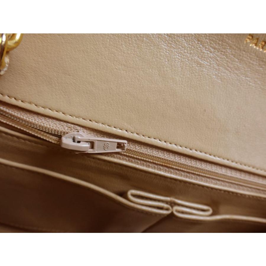 CHANEL シャネル バッグ マトラッセ チェーン ショルダー20cm CHANEL シャネル バッグ マトラッセ チェーン ショルダー20cm