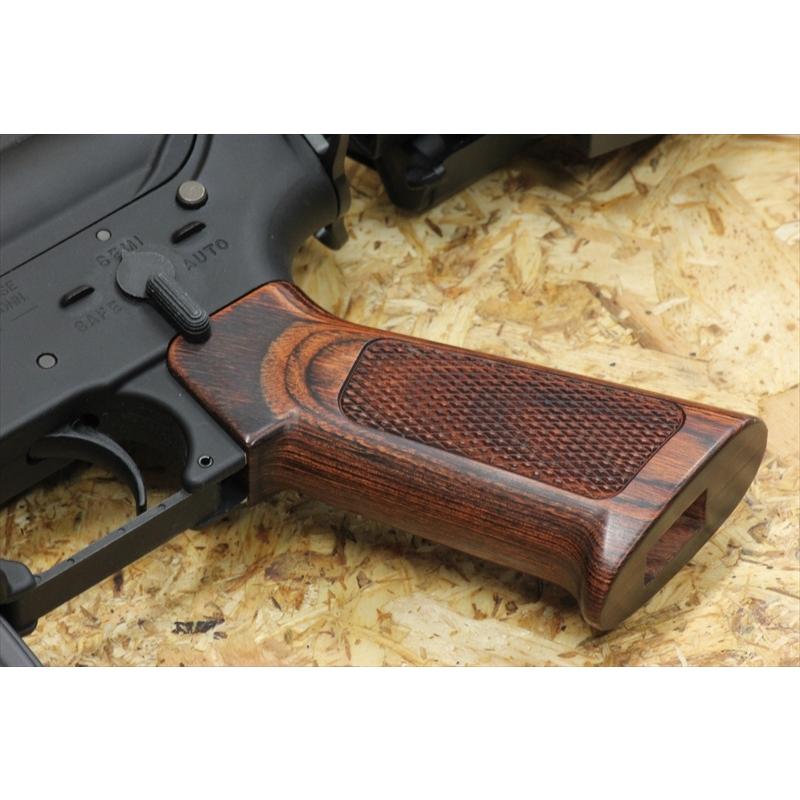パンドラアームズ/AWG-1462/ウッドグリップ M4A1用(チェッカー/ブラウン) : ラジコン夢空間 - 通販 - Yahoo!ショッピング