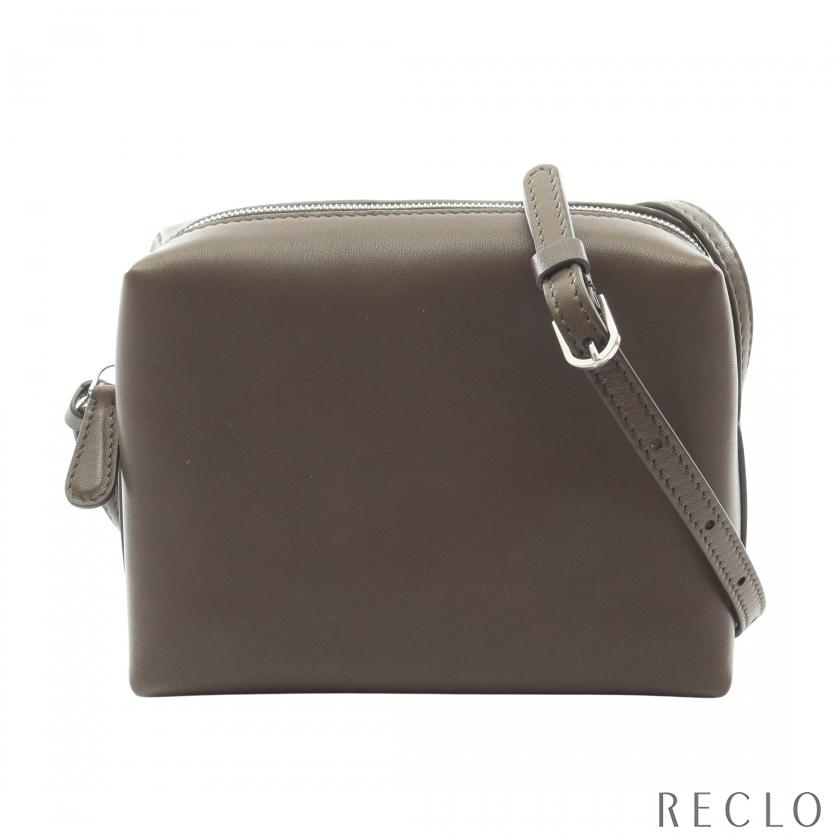 ザ ロウ THE ROW REGENT CROSSBODY ショルダーバッグ バッグ レザー レディース グレー系 W1720L108DVYGA 【新品】 ザロウ THE ROW REGENT CROSSBODY ショルダーバッグ レザー グレー