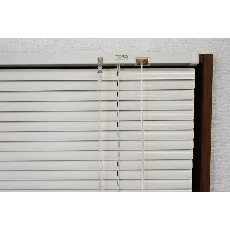 無地 TOSO ブラインド 60×108 トーソー 取り付け簡単 アルミブラインド ブラインドカーテン 賃貸 浴室 カーテンレース 金具付き 遮熱 遮光 代引不可 :ul ...