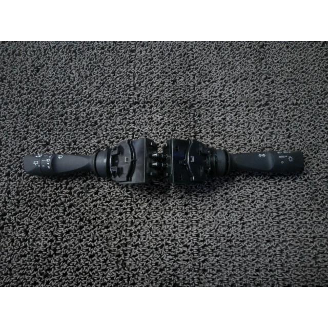 ハイゼット 3BD-S700V ディマースイッチ ライトスイッチ W19 84140-B2330,84652-B2190 : ファーストパーツ ...