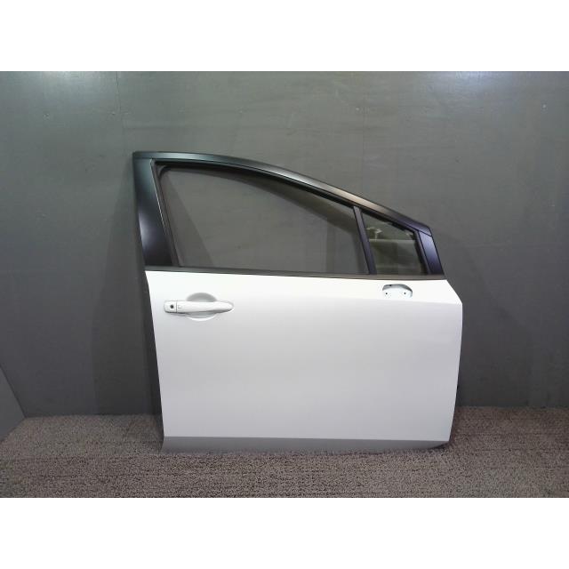 オーラ 6AA-FE13 右フロントドア : 240911003213100 : ファーストパーツ1号店 - 通販 - Yahoo!ショッピング