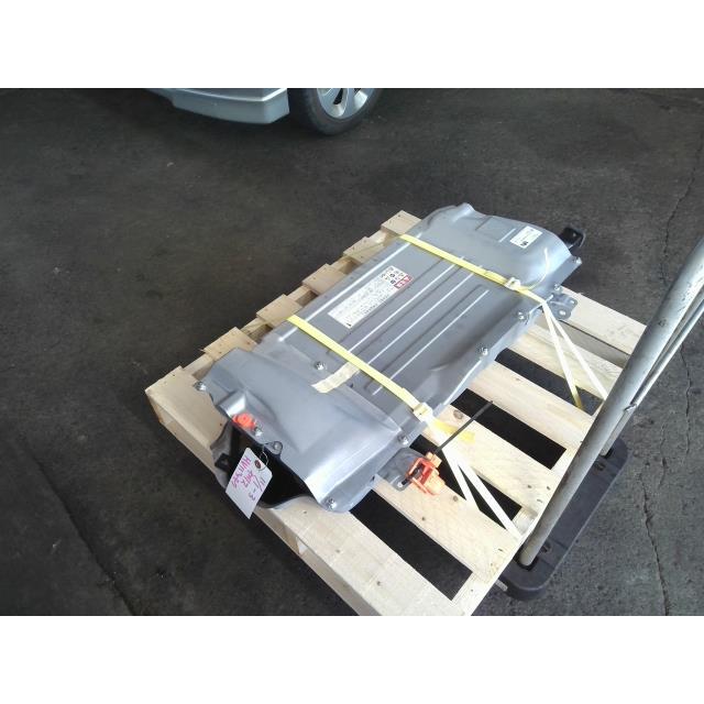 ヤリス 6AA-MXPH10 HV・EV・FCVバッテリー : 241101000368110 : ファーストパーツ1号店 - 通販 - Yahoo!ショッピング