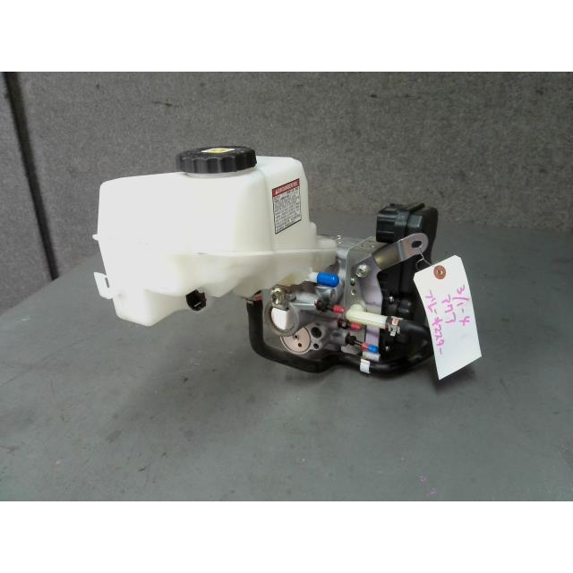 アクア 6AA-MXPK11 ブレーキマスター 4Y3 47050-52721 : ファーストパーツ1号店 - 通販 - Yahoo!ショッピング