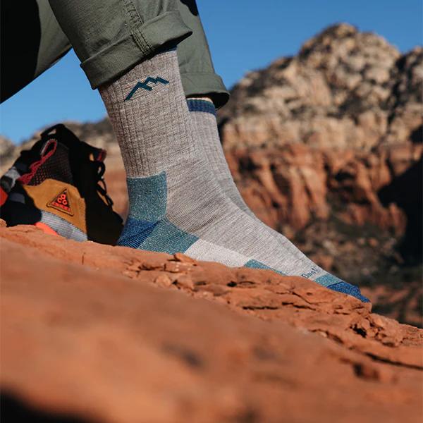 DARN TOUGH ダーンタフ メンズ 1466 マイクロクルー ミッドウェイトクッション RYE : RED BRICKS - 通販 - Yahoo!ショッピング