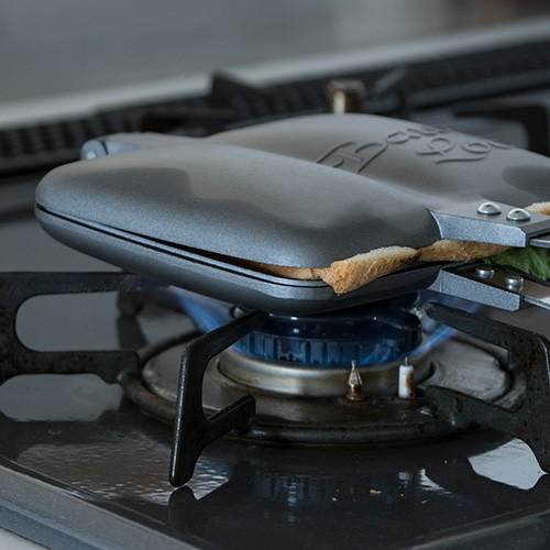 バウルーホットサンドメーカー(ダブル) (BAW-LOO サンドウィッチトースター BAWLOO アウトドア 直火) : Red Cabin - 通販 - Yahoo!ショッピング